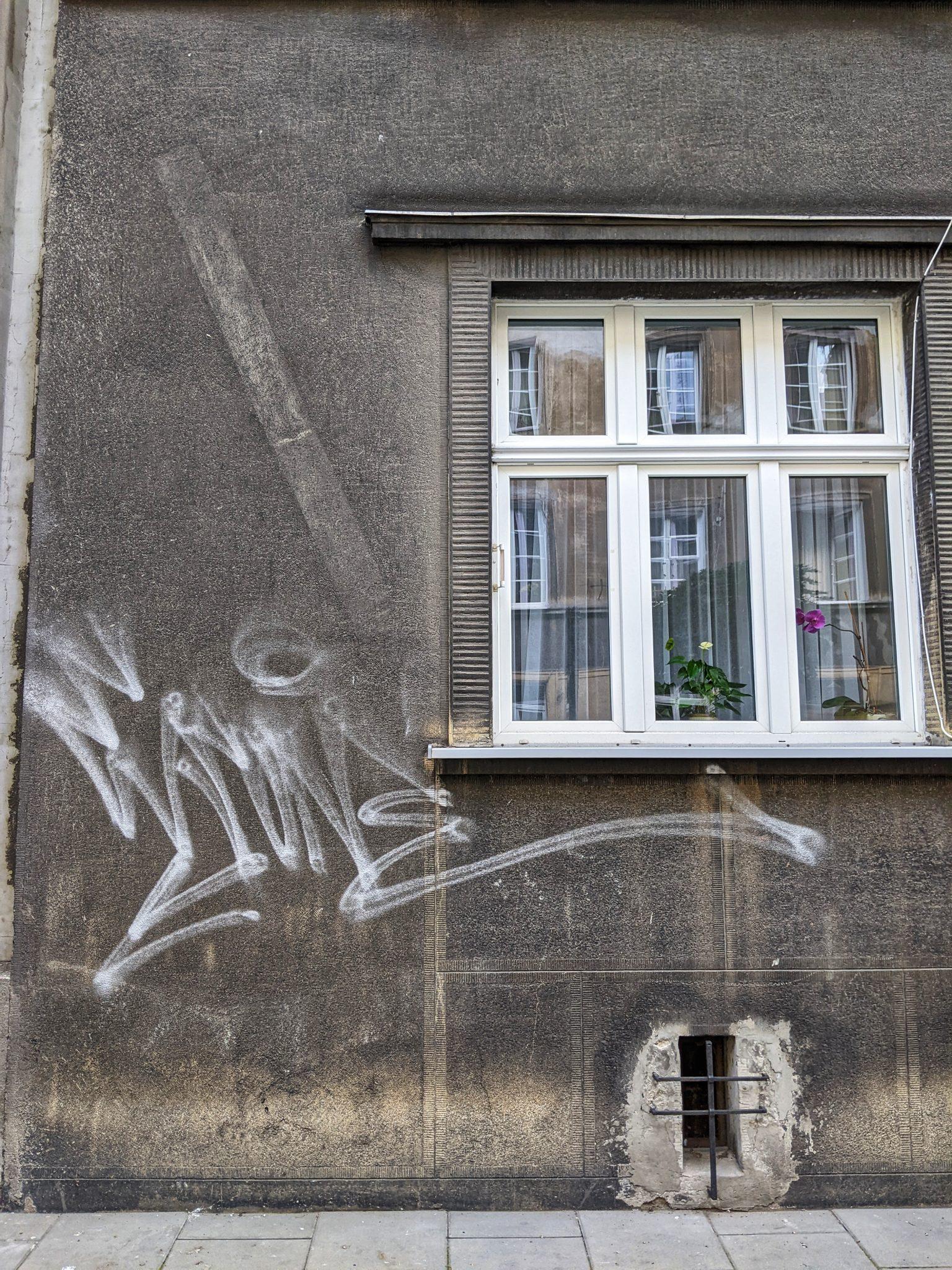 Forgotten Galicia - German-Era Bomb Shelter Signs in Kraków